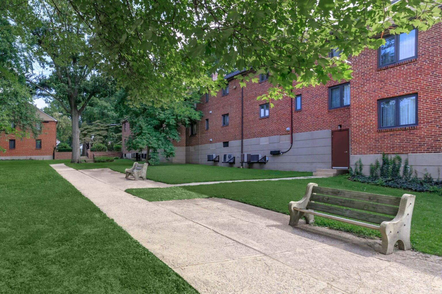 Photos of Apartments & Amenities | Drexelbrook Apartments