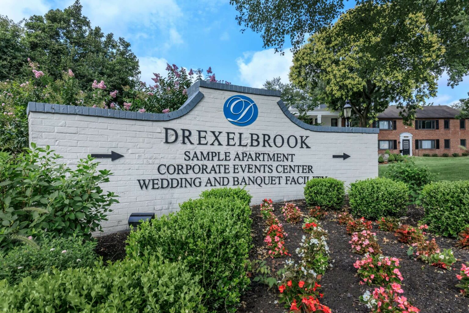 Photos of Apartments & Amenities | Drexelbrook Apartments