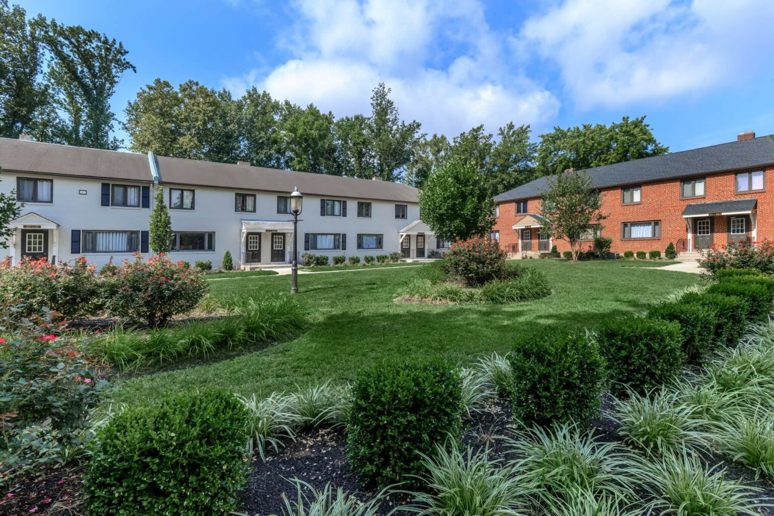 Photos of Apartments & Amenities | Drexelbrook Apartments