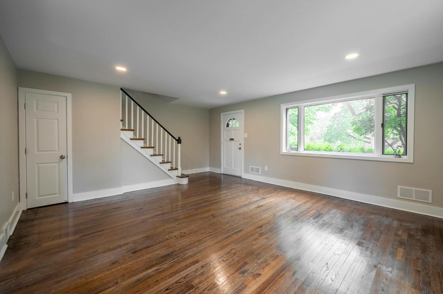 Photos of Apartments & Amenities | Drexelbrook Apartments