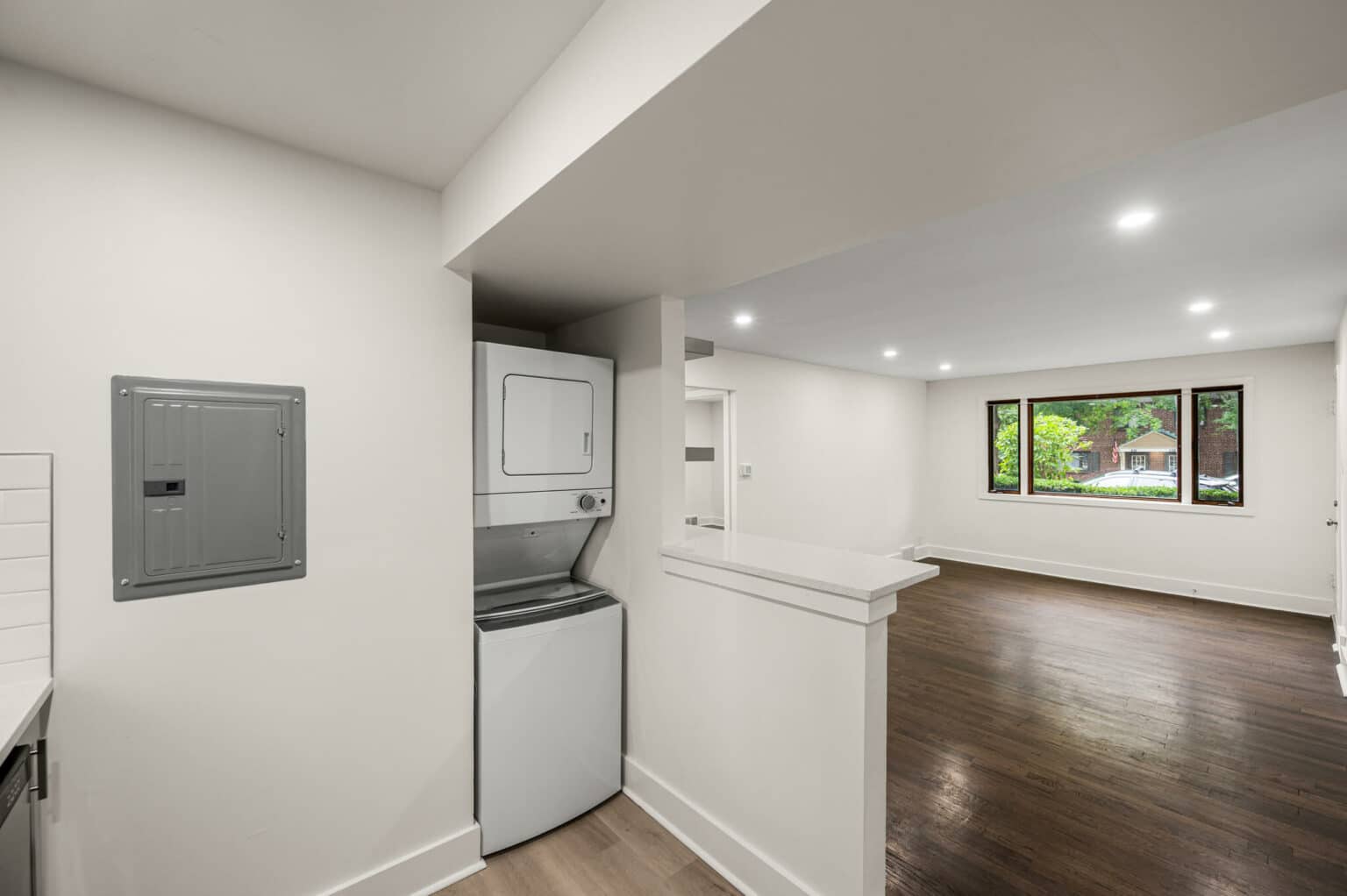 Photos of Apartments & Amenities | Drexelbrook Apartments